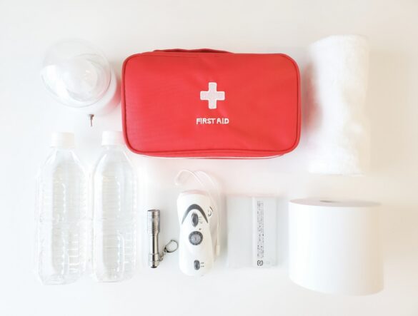 Emergency Kit Japan : Items To Always Carry | BELONGING JAPAN